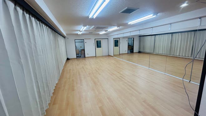 40㎡【東部練馬駅徒歩1分】 ダンス/演劇/会議【特大鏡: 幅 約7.2m x 高さ1.8m】、更衣室有の写真4