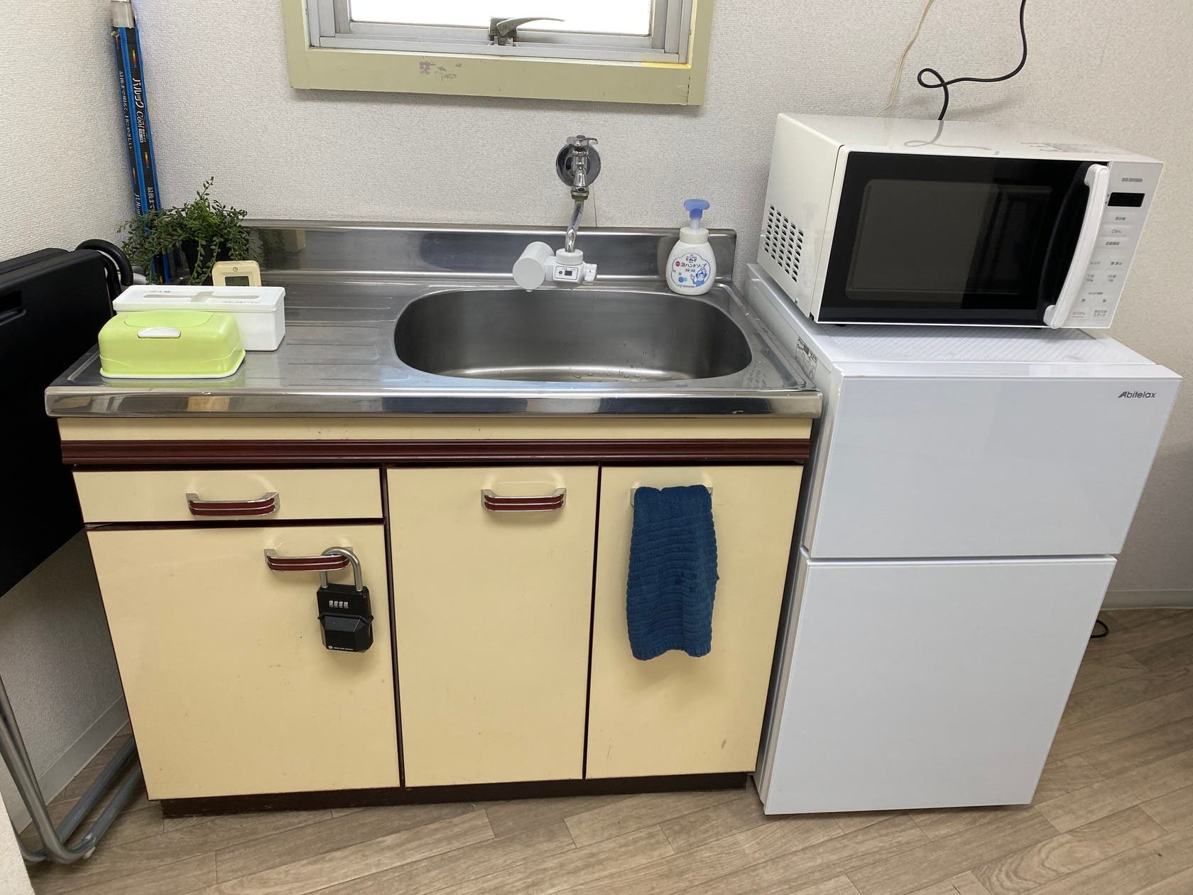 リニューアル☆【名古屋駅 太閤通口(新幹線口)徒歩4分】名古屋駅近！WiFi無料6名まで利用可！冷蔵庫電子レンジあり！の写真8