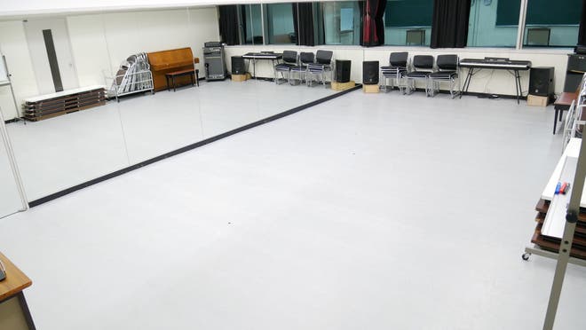 日本芸術専門学校 練習スタジオ(第6教室)の写真2