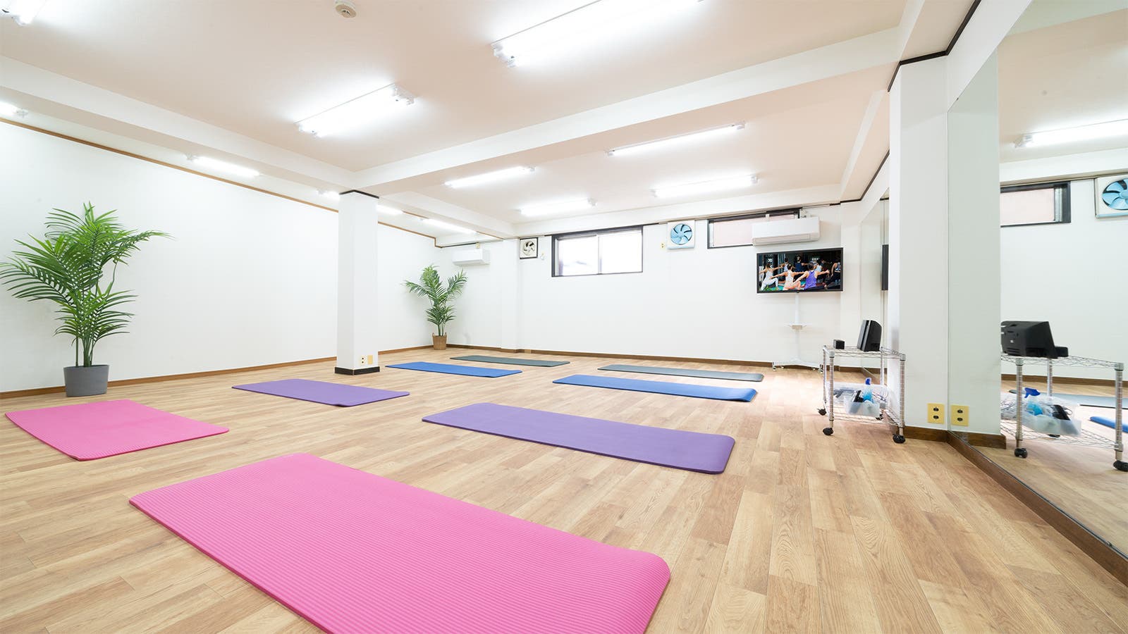 NEW❗️エリア最安＆最大級55㎡✨ダンス・撮影・配信・武道OK｜方南町4分｜15名利用可｜個人練から教室運営までの写真12