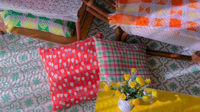 ミニ朱夏堂 #レトロポップ #自然光 #カラフル #かわいい #vinage #ペット可 #コスプレ #結婚前撮り #キッズ撮影の写真4