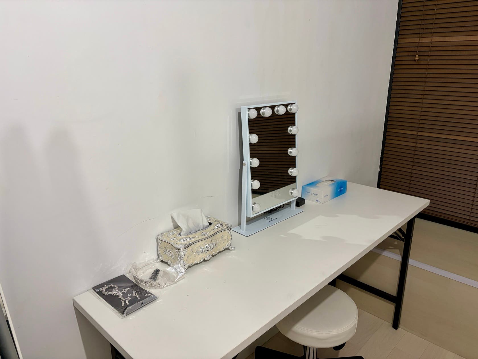 【栄から徒歩圏内】1時間からOK/商用利用可/撮影/コスプレ/配信/本格撮影スタジオ【新栄フォトスタジオ】の写真11