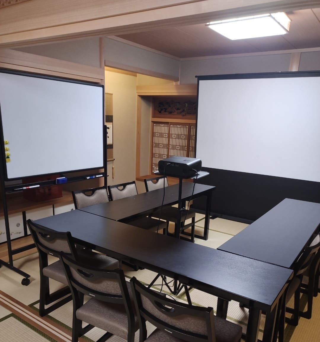 プロジェクター・スクリーンの画像1