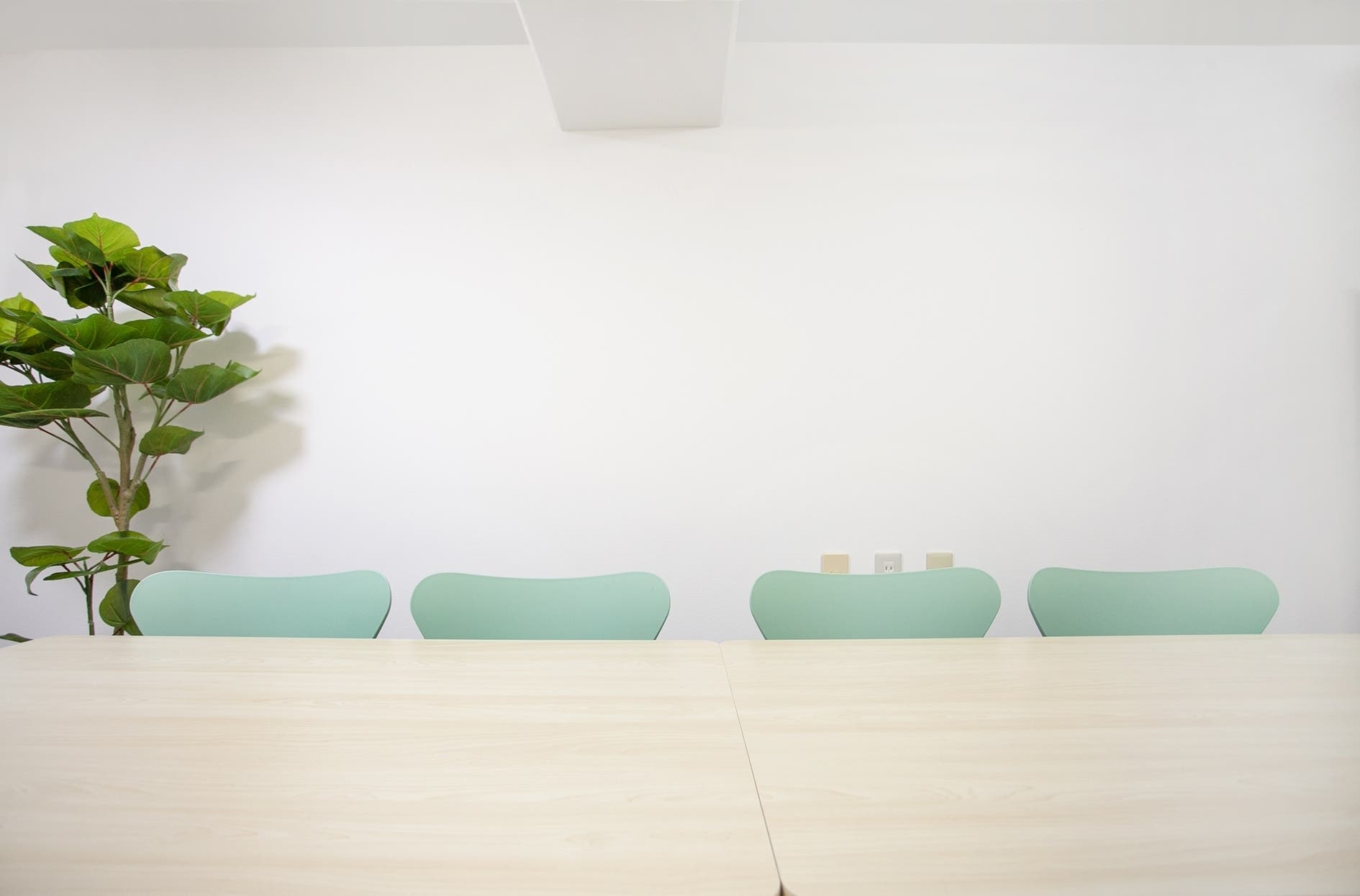 東中野駅30秒サロン可【即予約可・高速度WiFi・除菌完備】各種教室、会議、商談、面接、研修、ボードゲーム等に最適な個室スペースの写真7