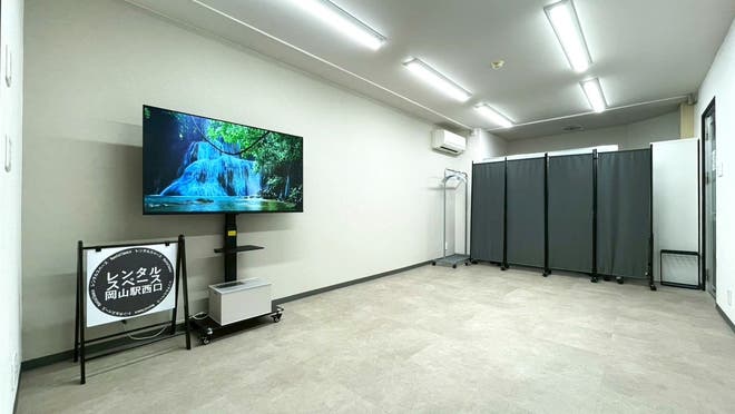 ◇◆改装済でキレイ・広い◆◇1階・店舗で視認性抜群★岡山駅徒歩3分★24時間営業★ゆったり12名★wi-fi完備★55型モニターの写真16