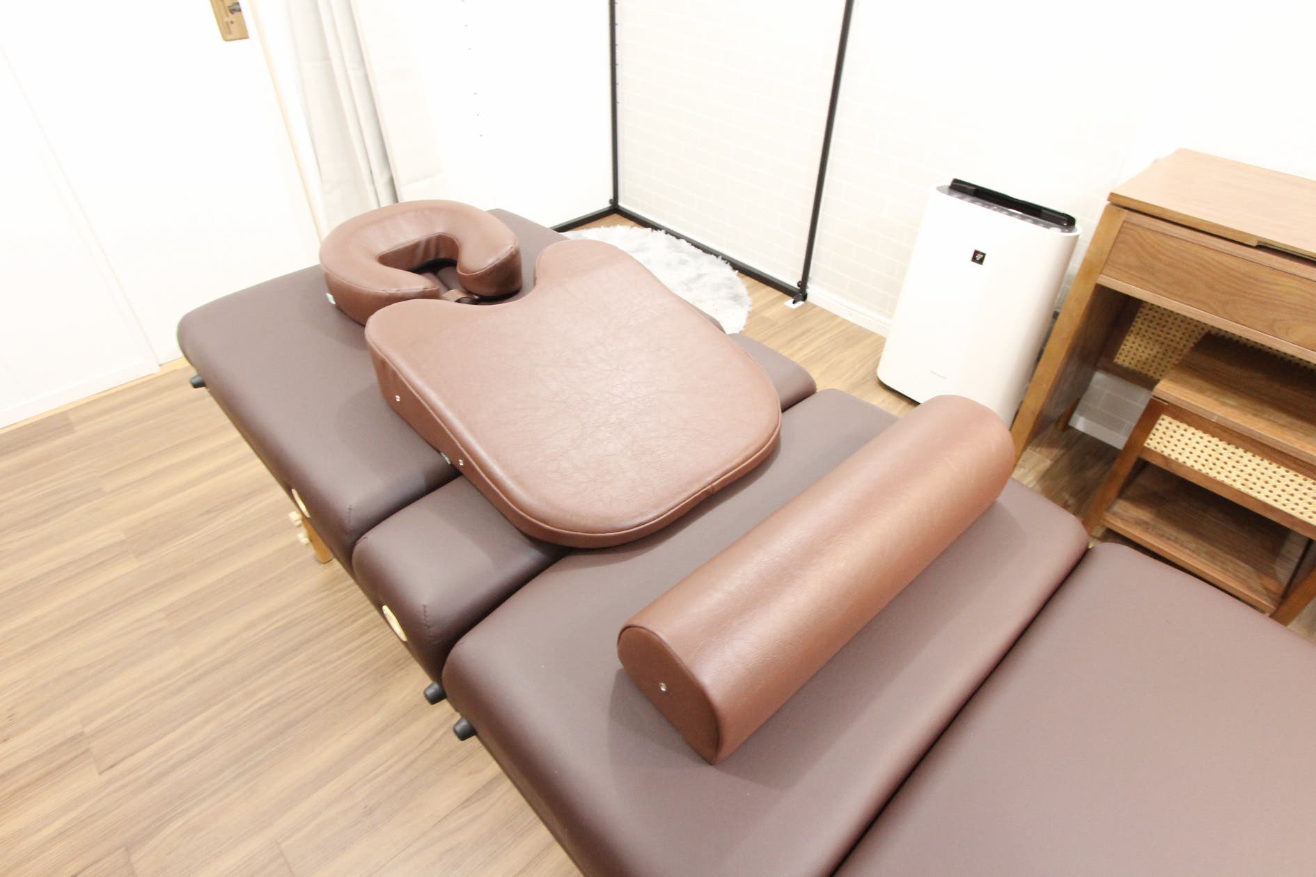 【赤坂5分】ナチュラルで落ち着いた完全個室サロン｜充実設備で施術に集中の写真2