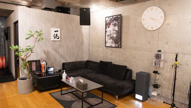 日曜、祝日、ダンスをはじめとする、レッスン、イベント、会議などにご利用いただけますの写真4