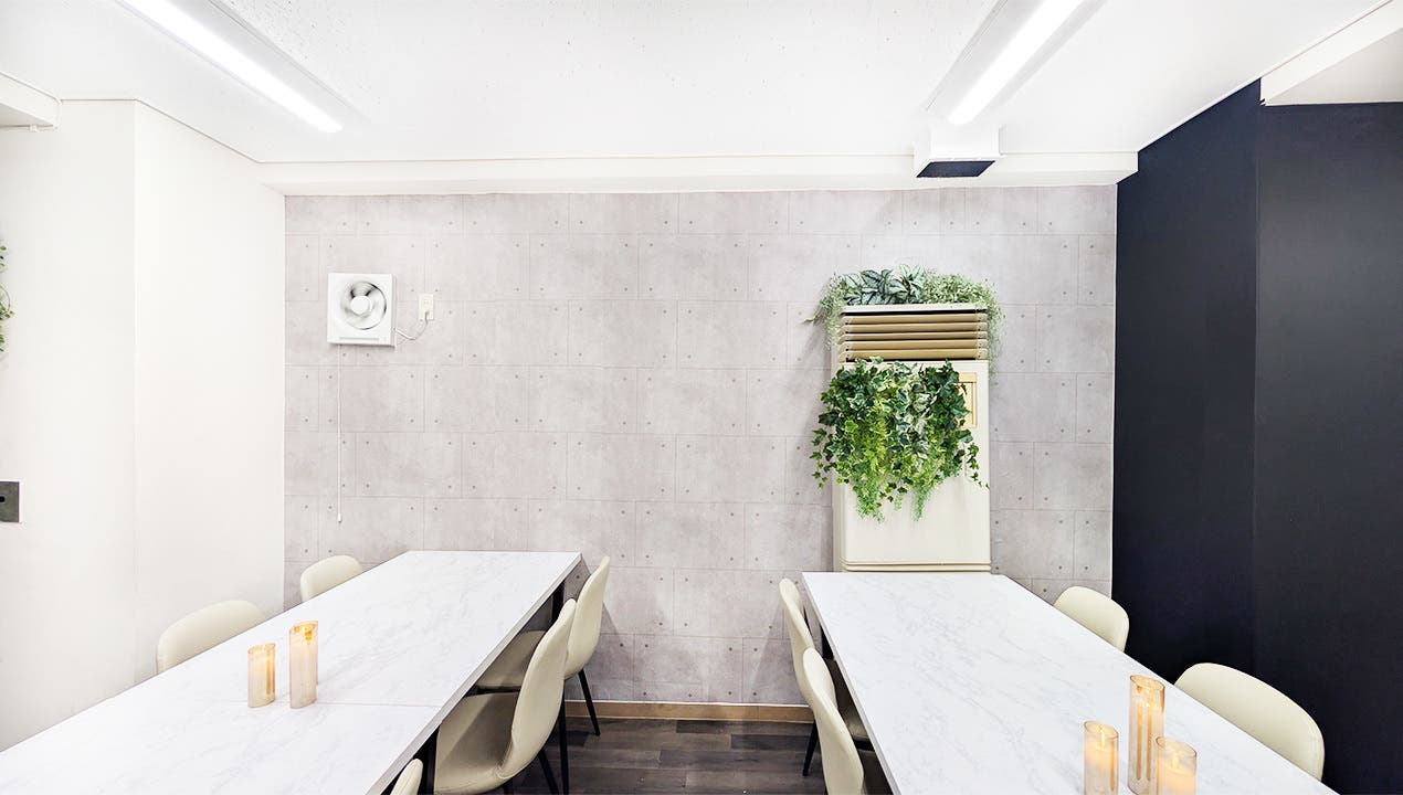 \内装リニューアル！/🎄クリスマス＆忘年会大人気‼️🎅🥂30名までOK!電子タバコOK🚬プロジェクター｜法人利用[79]の写真2