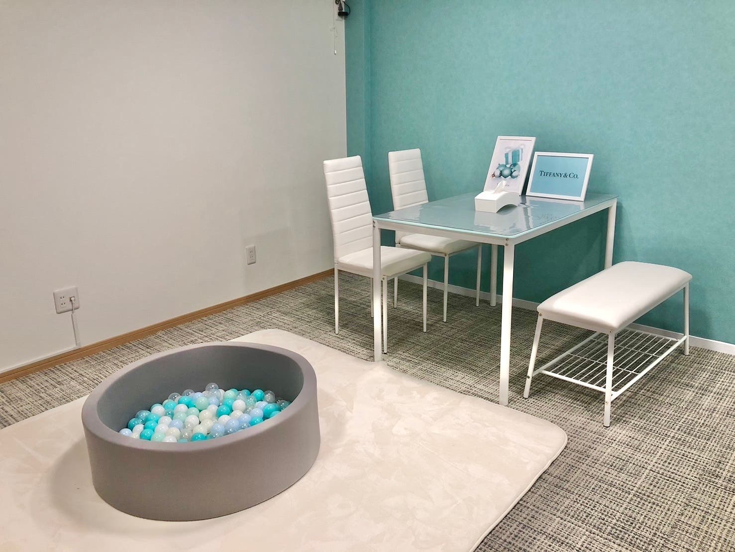 【35m²のティファニー風ルーム👗】12月上旬Open！女子会/ママ会/子連れOK/撮影会/プロジェクター/Wi-Fiの写真4