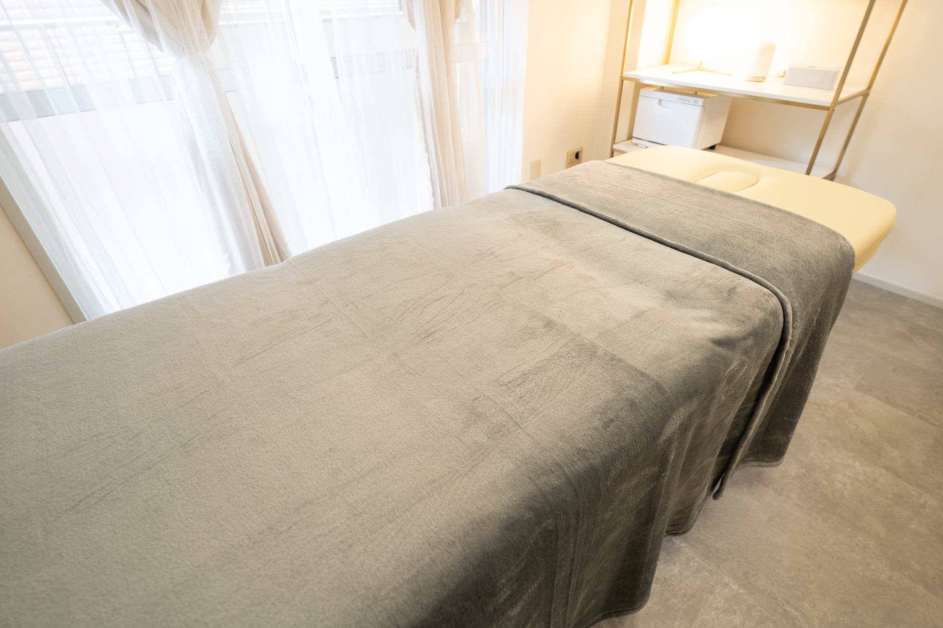 【石川町駅1分✨】上品で居心地のいい多用途レンタルサロン｜セラピスト・ネイリスト・講師・お茶会など開業応援｜1日貸もOK🌟の写真12