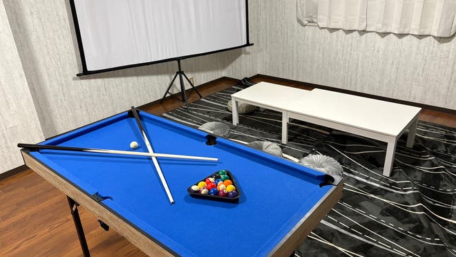 12月OPEN🎉🎊千葉駅・千葉中央駅🐾100インチ大型プロジェクタースクリーン📺ビリヤード🎱卓球🏓の写真2