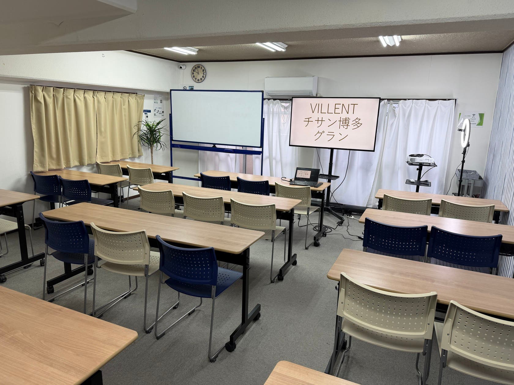 《グラン》西20番4分/最大30名/設備無料/光高速Wi-Fi/プロジェクター/スクリーンの写真1