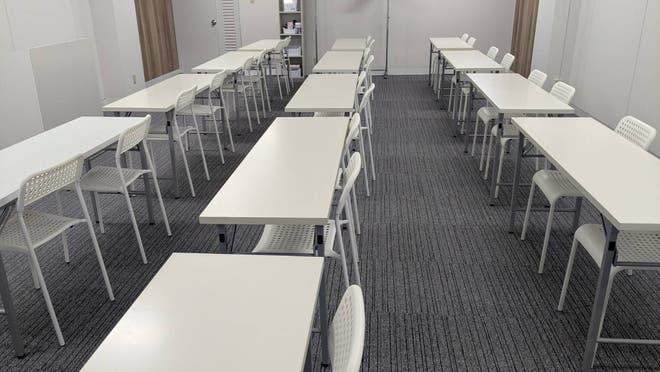 広瀬通【6階第3会議室】会議にもイベントにも使える、ちょうどいい大型ワークスペース!の写真4