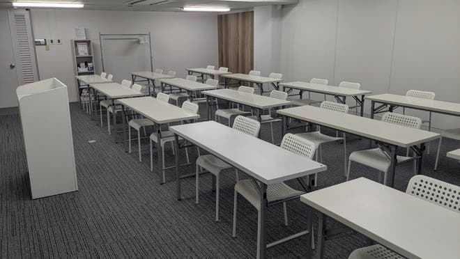 広瀬通【6階第3会議室】会議にもイベントにも使える、ちょうどいい大型ワークスペース!の写真5