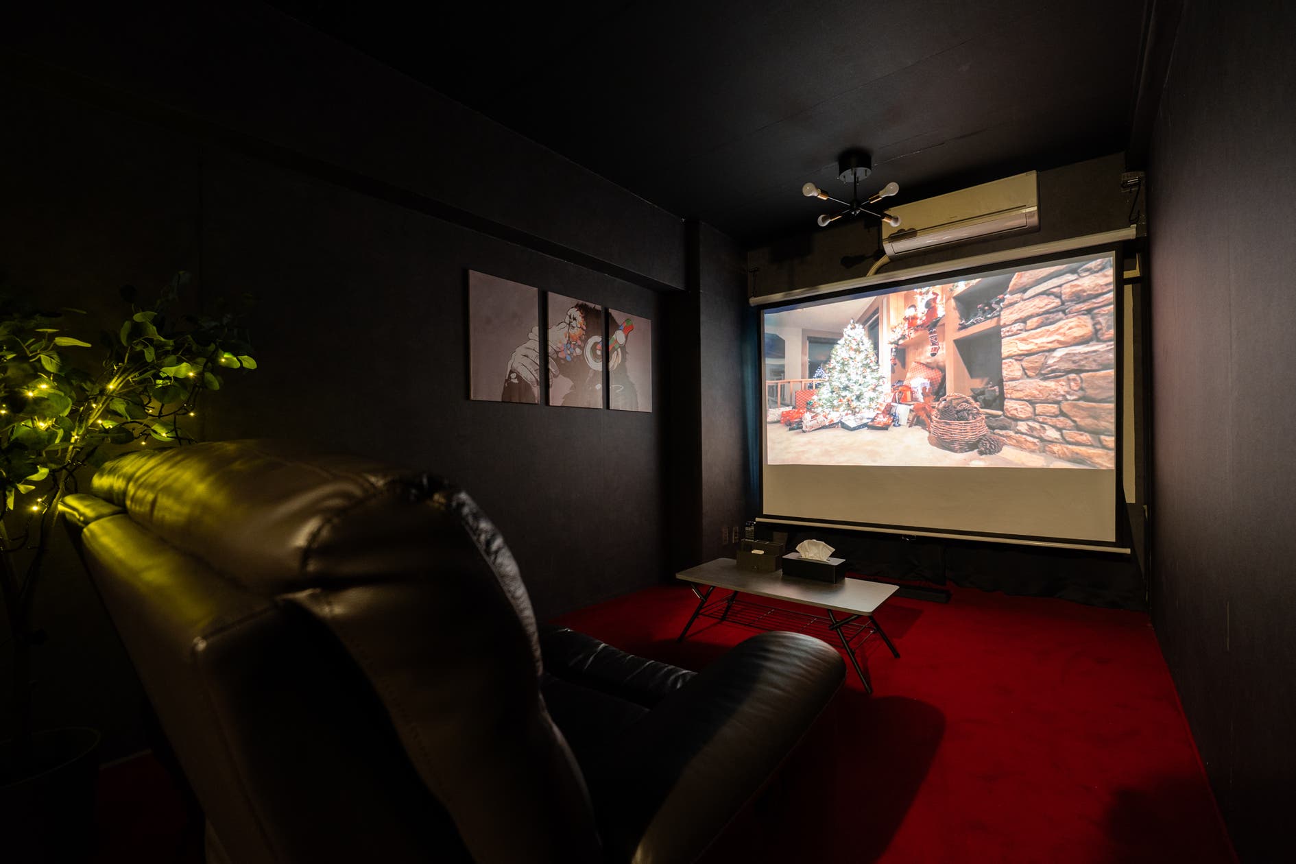 🆕オープン❣️新宿駅徒歩1分🚶‍♀️映画鑑賞🎥クリスマス🎄忘年会・新年会🎊デート💓CINEMA_REEL新宿の写真1