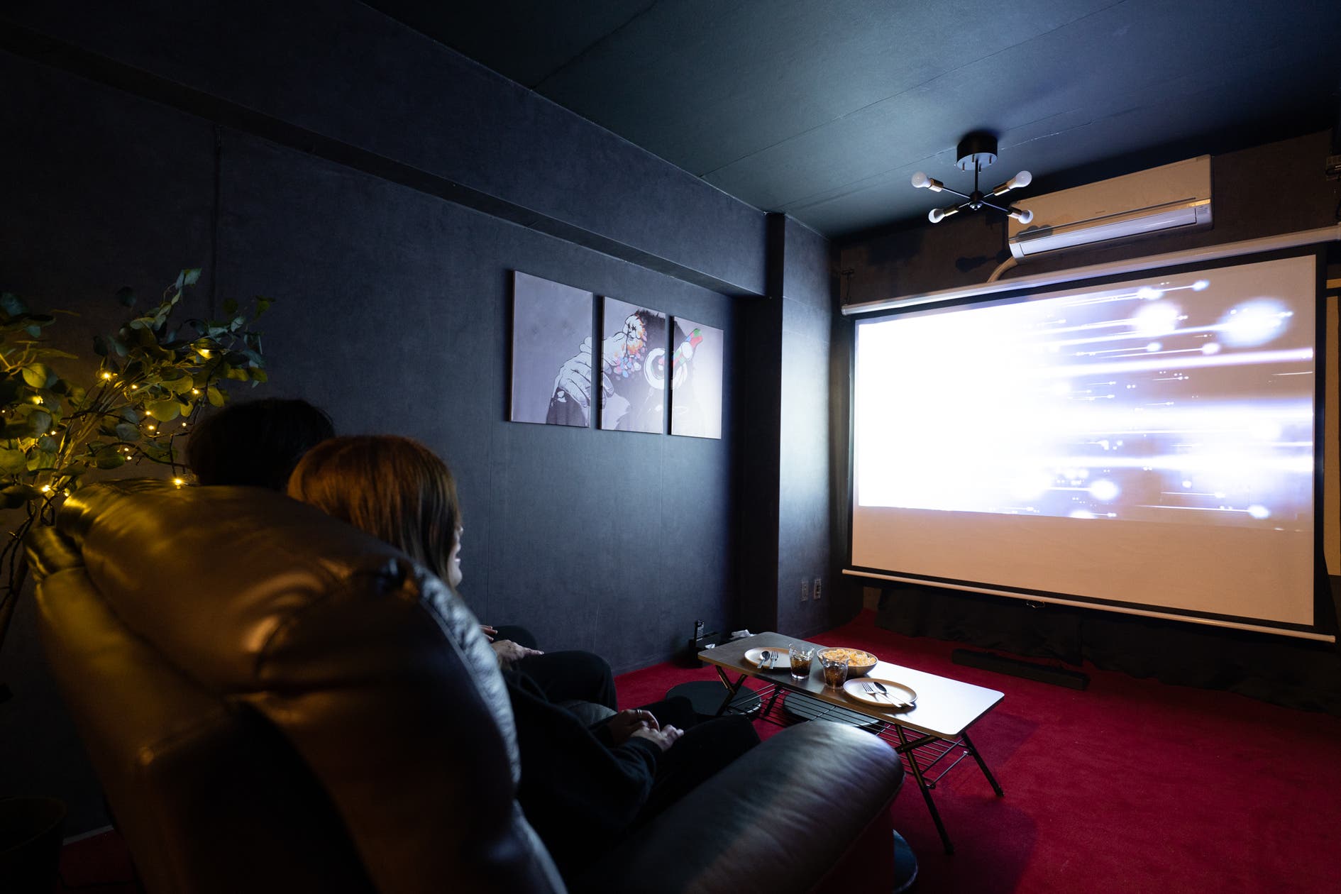 🆕オープン❣️新宿駅徒歩1分🚶‍♀️映画鑑賞🎥クリスマス🎄忘年会・新年会🎊デート💓CINEMA_REEL新宿の写真13