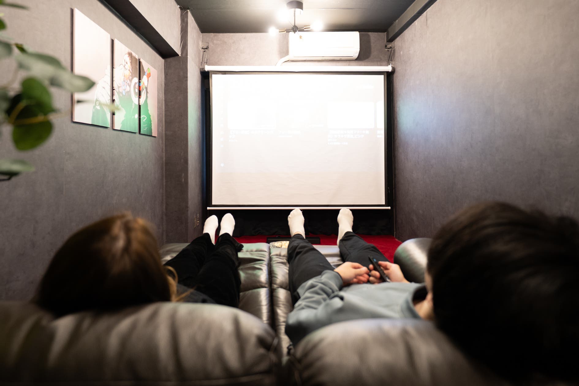 🆕オープン❣️新宿駅徒歩1分🚶‍♀️映画鑑賞🎥クリスマス🎄忘年会・新年会🎊デート💓CINEMA_REEL新宿の写真16