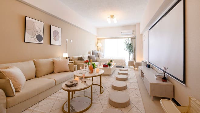 💓女子会/学生大人気✨大迫力100㌅鑑賞会/Switch🎥💫お子様連れ大歓迎👦ふわふわマットレス🤍飾付けバースデー🎂の写真1