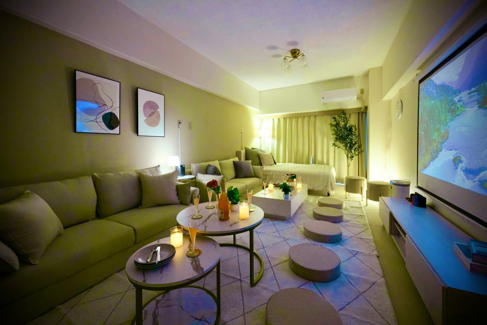 💓女子会/学生大人気✨大迫力100㌅鑑賞会／Switch🎥💫お子様連れ大歓迎👦ふわふわマットレス🤍飾付けバースデー🎂の写真4