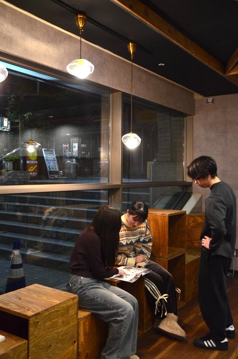 【立席最大40名、着席30名利用可】プロジェクター、スクリーン、WI-FI完備■小規模の会議や交流会、撮影に！の写真8