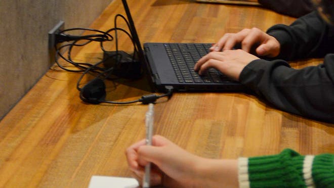 【立席最大40名、着席30名利用可】プロジェクター、スクリーン、WI-FI完備■小規模の会議や交流会、撮影に!の写真10