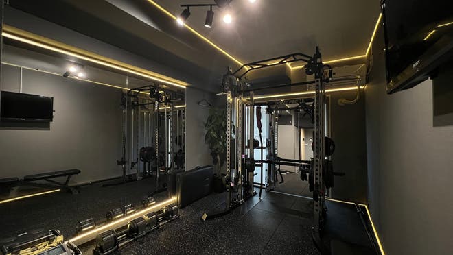 たまプラーザ駅徒歩5分‼️ 地域最安値🎉駅近レンタルジム&サロンの写真1