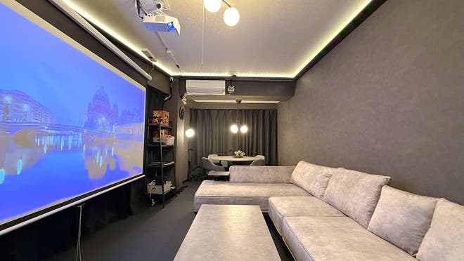 12月リニューアルOPEN💡100㌅大型スクリーン🎥|渋谷駅4分🚶|24h|当日予約OK|DVDプレーヤーあり_398の写真1