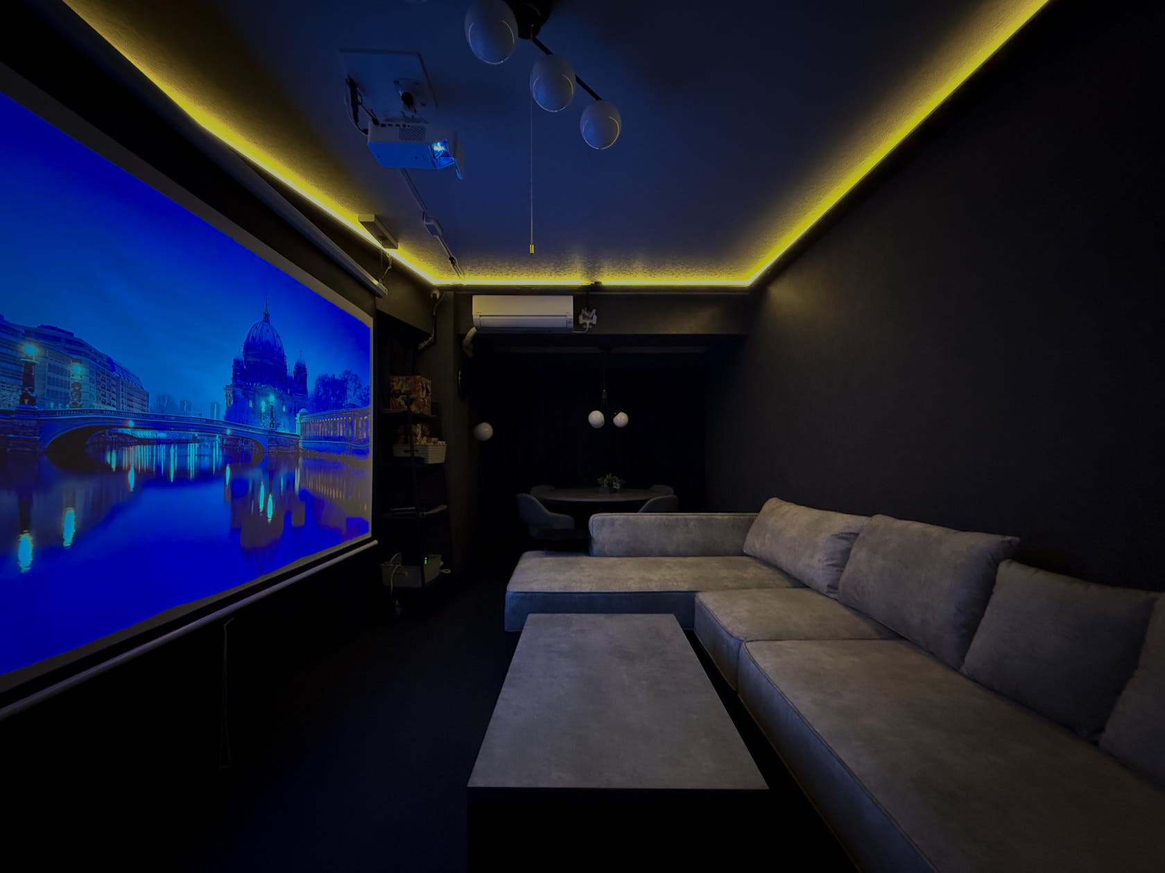 12月リニューアルOPEN💡100㌅大型スクリーン🎥｜渋谷駅４分🚶｜24h｜当日予約OK｜DVDプレーヤーあり_398の写真9