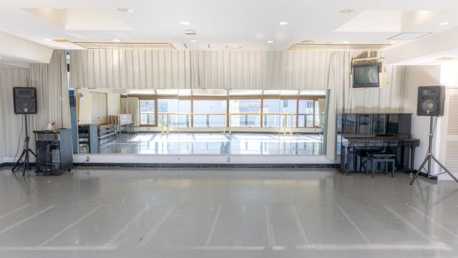 日本芸術専門学校 練習スタジオ(第11教室)の写真1