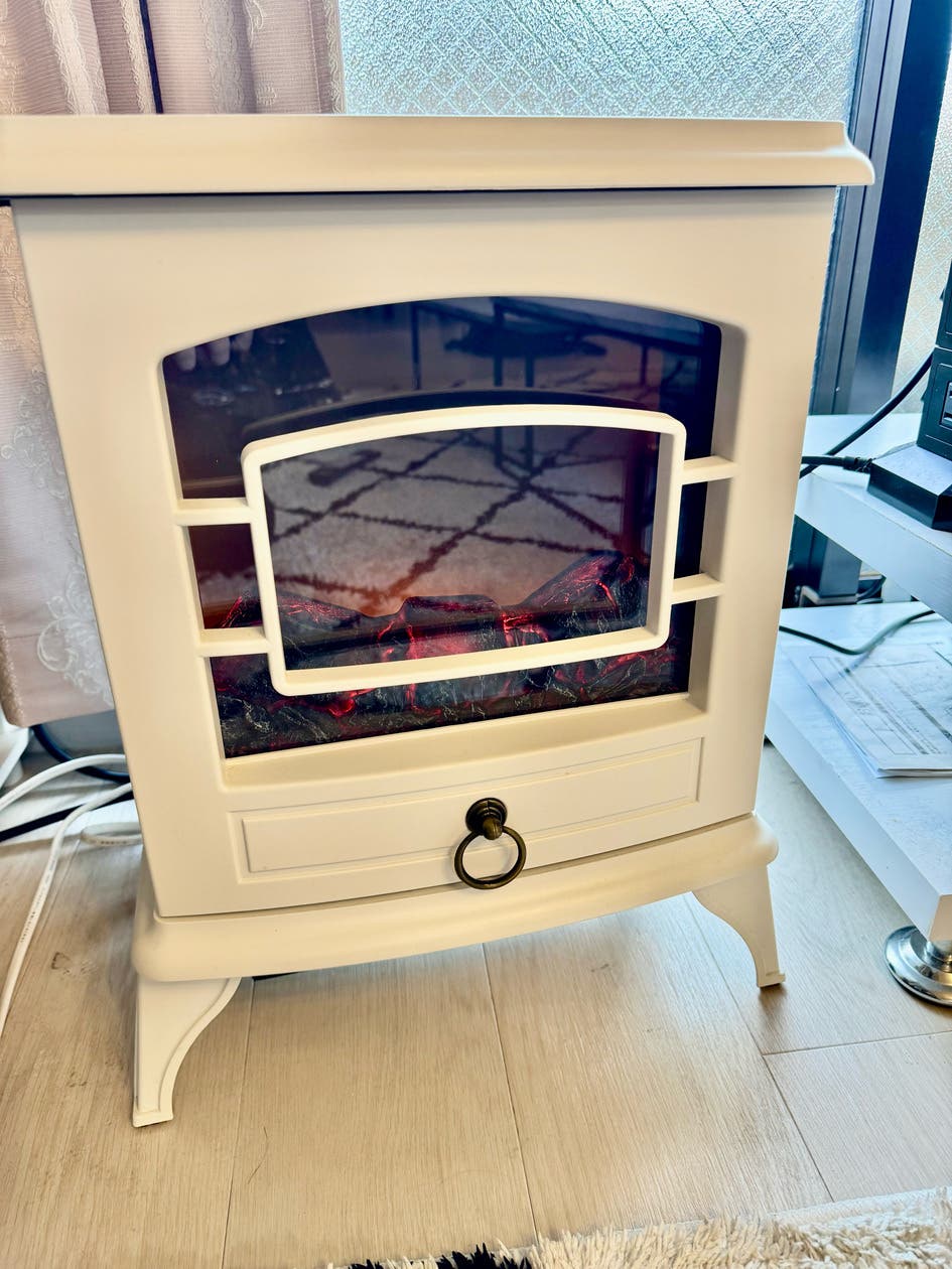 暖炉型暖房ヒーターの画像1