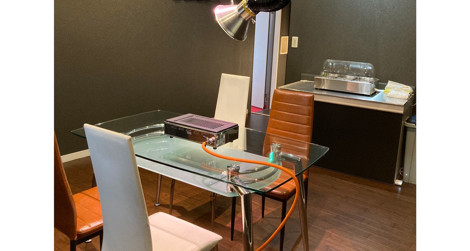 The 3rd room西鶴賀２０８号★焼肉、しゃぶしゃぶもできる多目的パーティルームの写真3