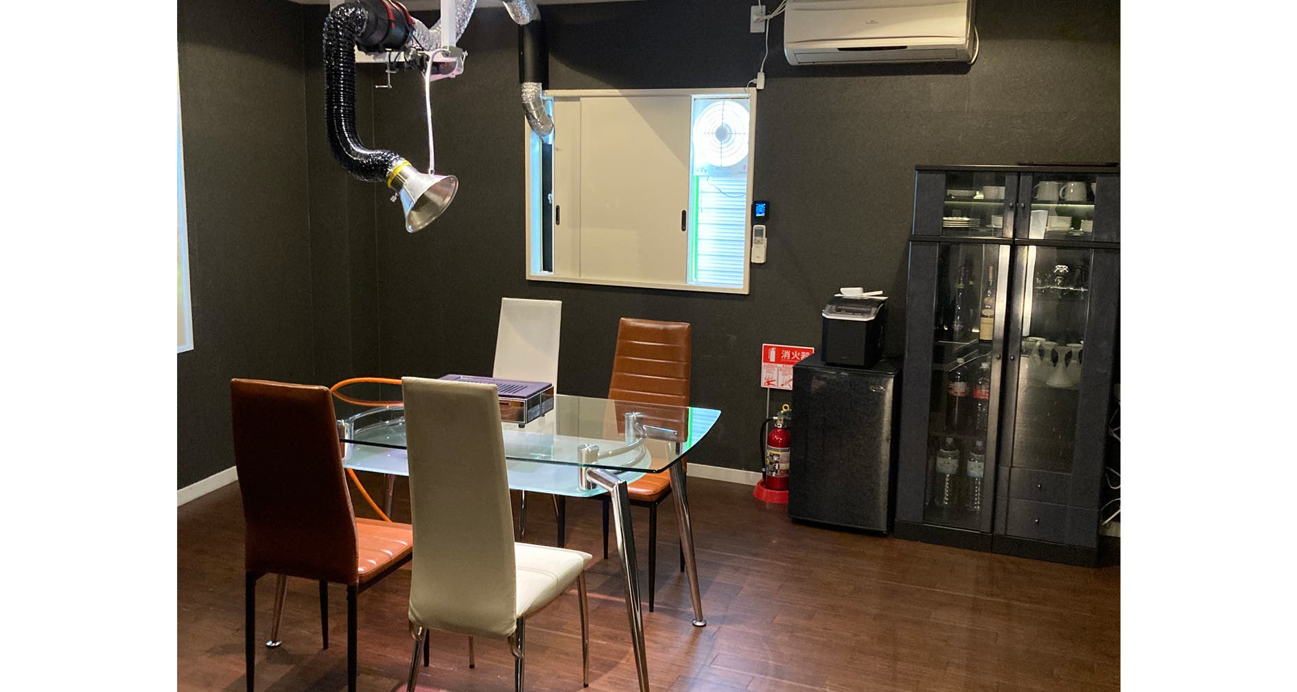 The 3rd room西鶴賀２０８号★焼肉、しゃぶしゃぶもできる多目的パーティルームの写真1