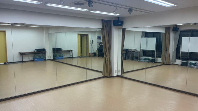 JR北浦和駅東口徒歩5分のアップライトピアノの練習室・2階(エレベーターはありません)の写真4