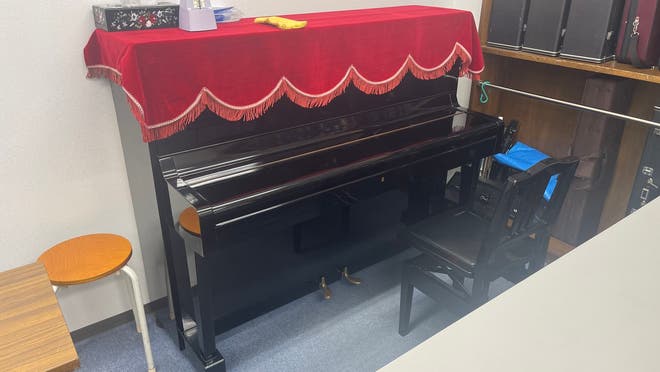 JR北浦和駅東口徒歩5分のアップライピアノの練習室・1階の写真1