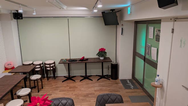 【20名収容】新宿三丁目駅、新宿御苑前駅から近い隠れ家スナック|オフ会・撮影・1日店長・会議に最適!の写真10