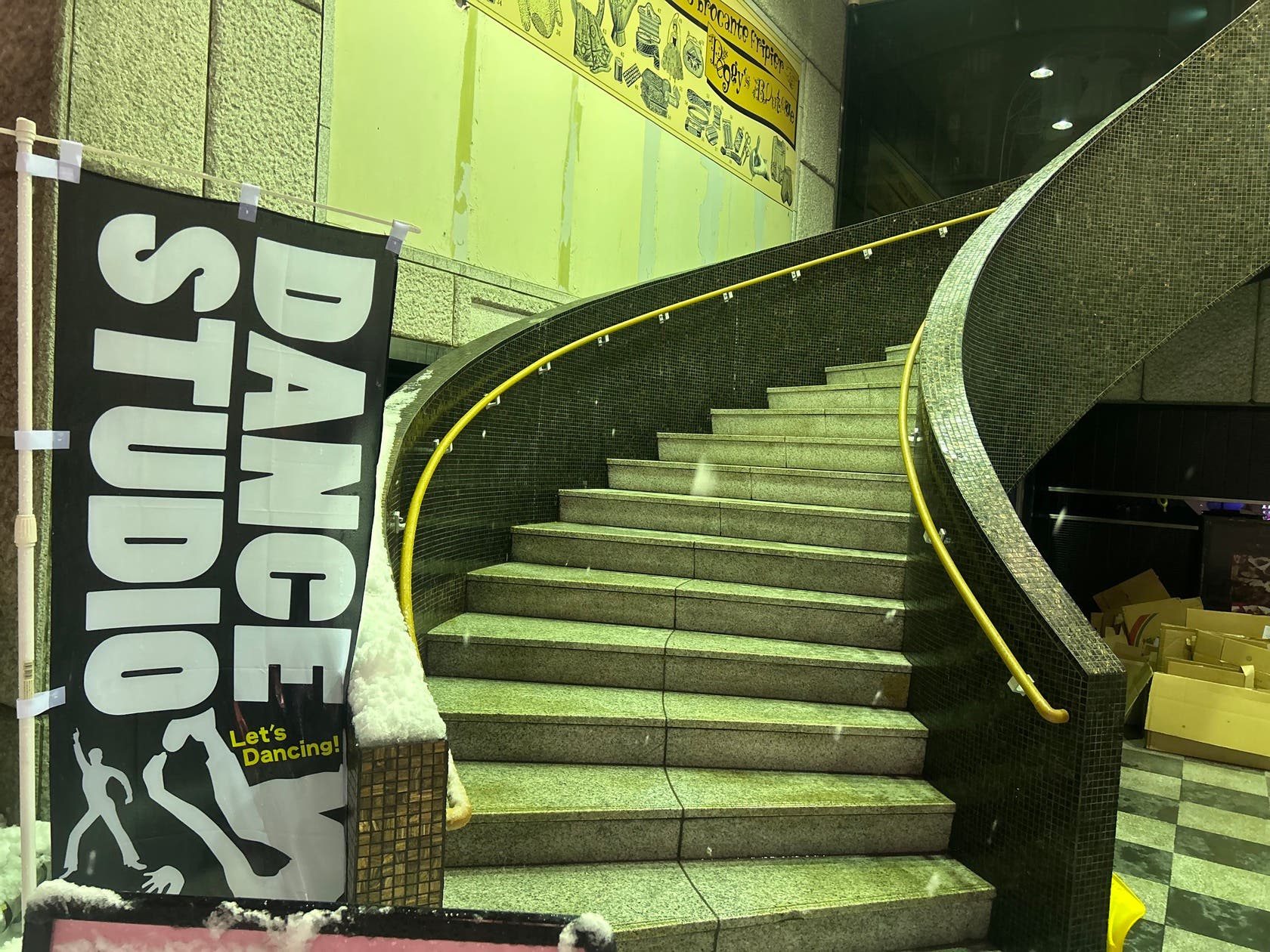 【全日1h500円】ダンスができるレンタルスタジオ｜すすきの駅徒歩3分｜24時間営業｜マンツーマン、個人練習｜Wi-Fi完備の写真11