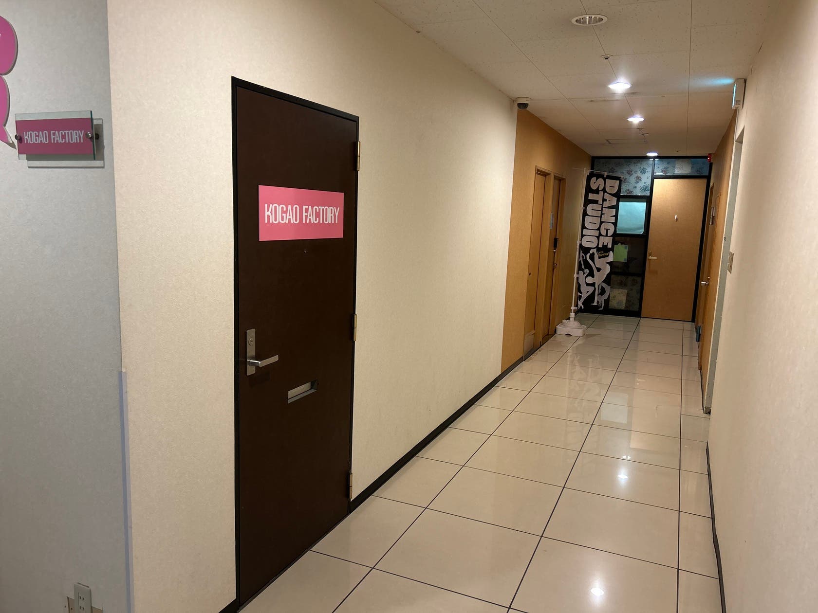 【全日1h500円】ダンスができるレンタルスタジオ｜すすきの駅徒歩3分｜24時間営業｜マンツーマン、個人練習｜Wi-Fi完備の写真13