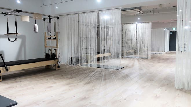【ブース④】 ピラティスマシン完備 関内駅1分🚃160㎡の広々空間/明るい綺麗なスタジオ🌈マット/ボール/リング充実設備の写真3