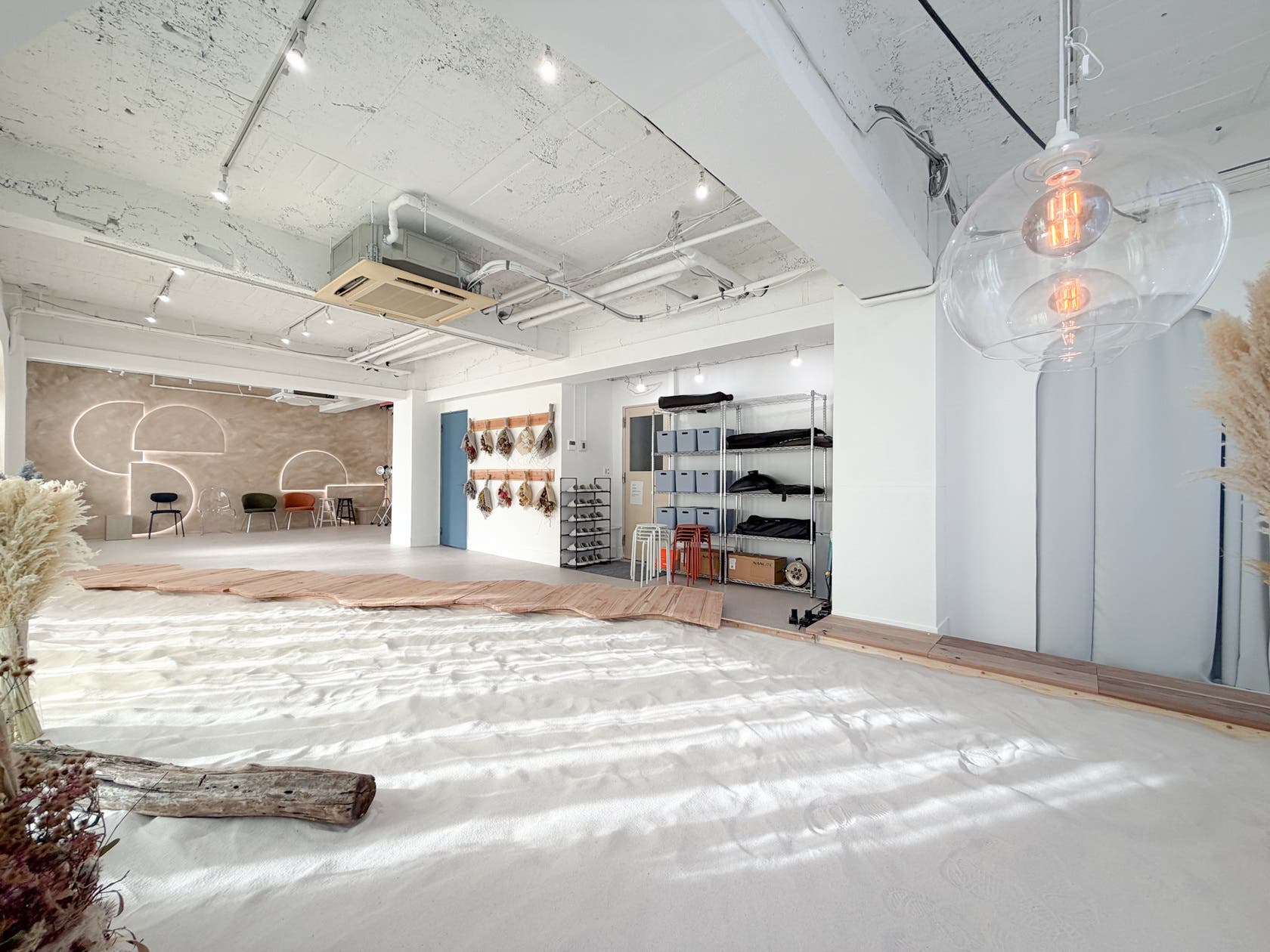 【2024ベストホスト運営】🏝️ NEW OPEN 🏝️ サントリーニ島｜砂浜スタジオ｜シロホリ｜機材無料の写真5