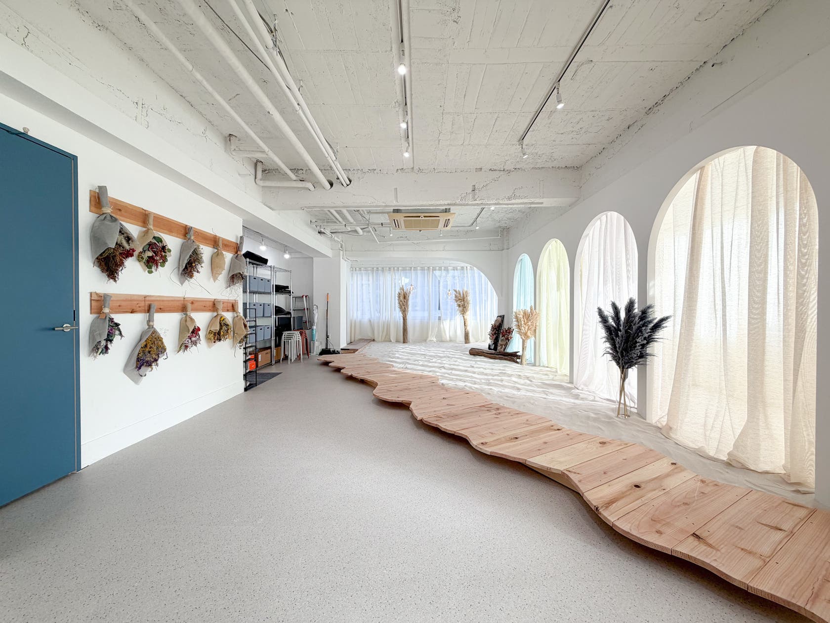 【2024ベストホスト運営】🏝️ NEW OPEN 🏝️ サントリーニ島｜砂浜スタジオ｜シロホリ｜機材無料の写真6