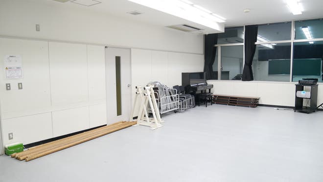 日本芸術専門学校 練習スタジオ(第5教室)の写真2