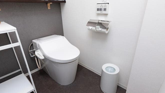 二条駅から徒歩4分のホテル客室(和洋室)の写真5