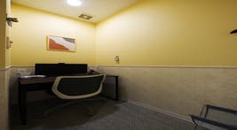 ROOM L 02