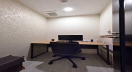 ROOM W 07