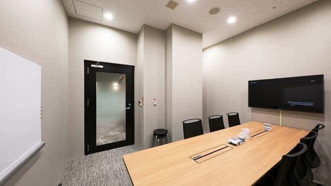 会議室(8名)の写真1