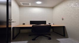 ROOM W 06