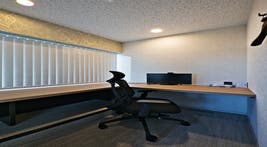ROOM X 11