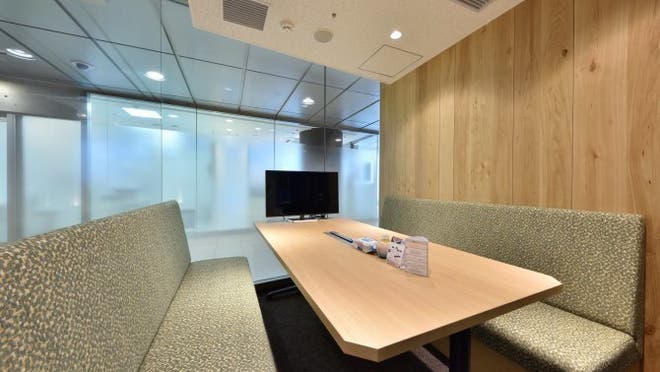 会議室 04(6名)の写真1