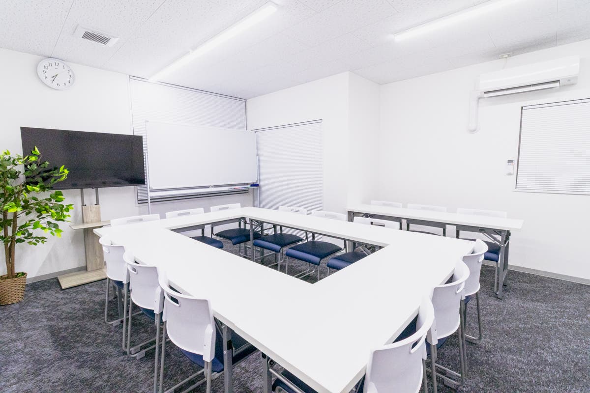 【広島駅出口徒歩2分！定員26名！】大型モニター・10Gbps光回線・WiFi全て無料！ふれあい貸し会議室 広島No154の写真13