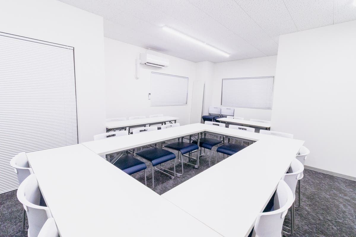 【広島駅出口徒歩2分！定員26名！】大型モニター・10Gbps光回線・WiFi全て無料！ふれあい貸し会議室 広島No154の写真17